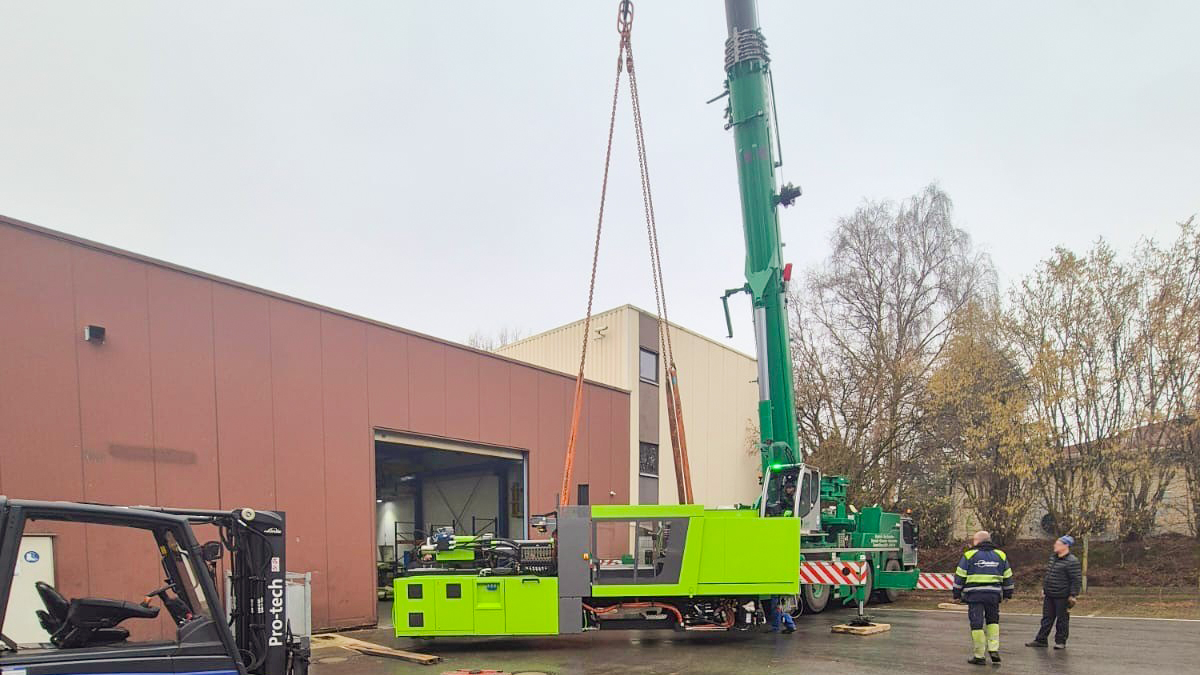 Neubau und Sanierung für Suttner in Lemgo - R+M / Suttner